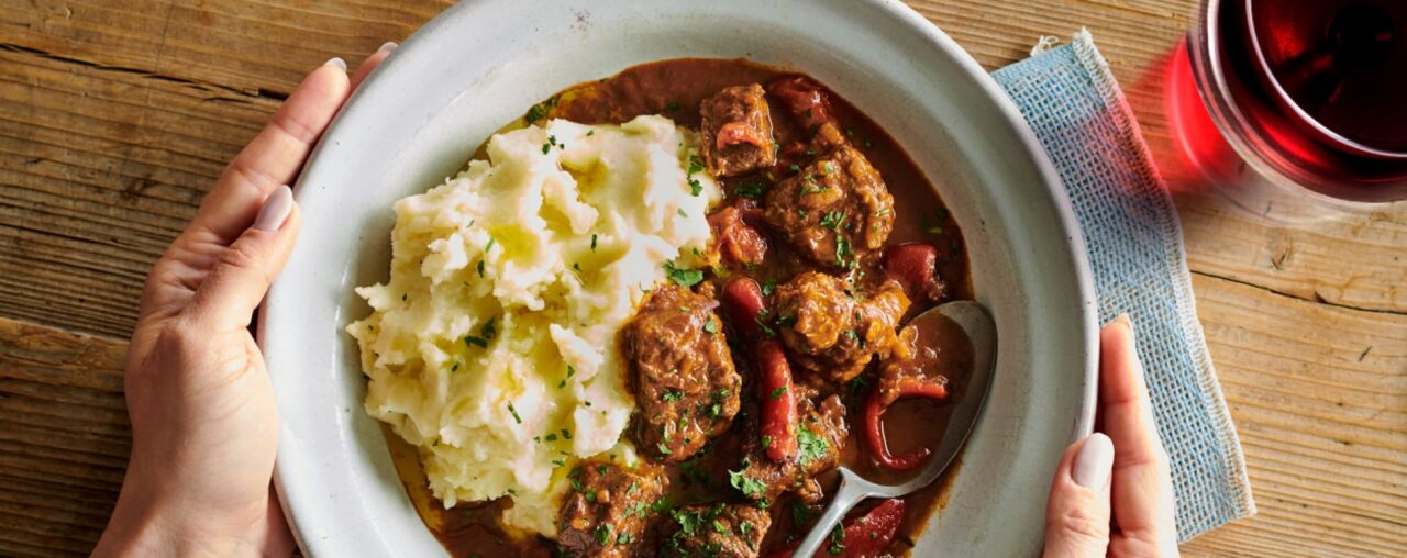 Beef and pimenton stew with truffle oil and garlic mash - La Española ...